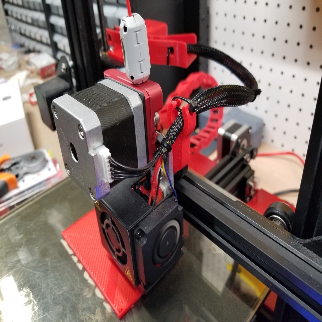 🥵 Ender 3 / Ender 3 Pro / CR-10 Hot End Cable Strain Relief・Free 3D File for ・Cults